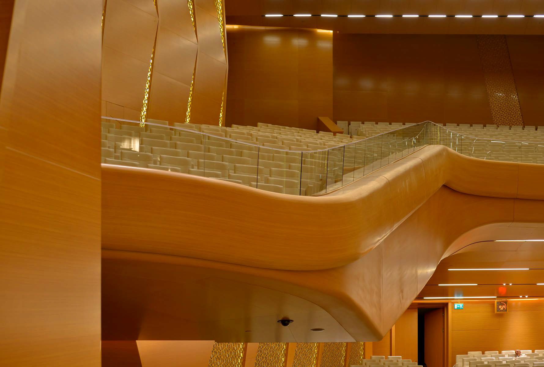 AWAZA CONVENTION CENTER - Villa Arte